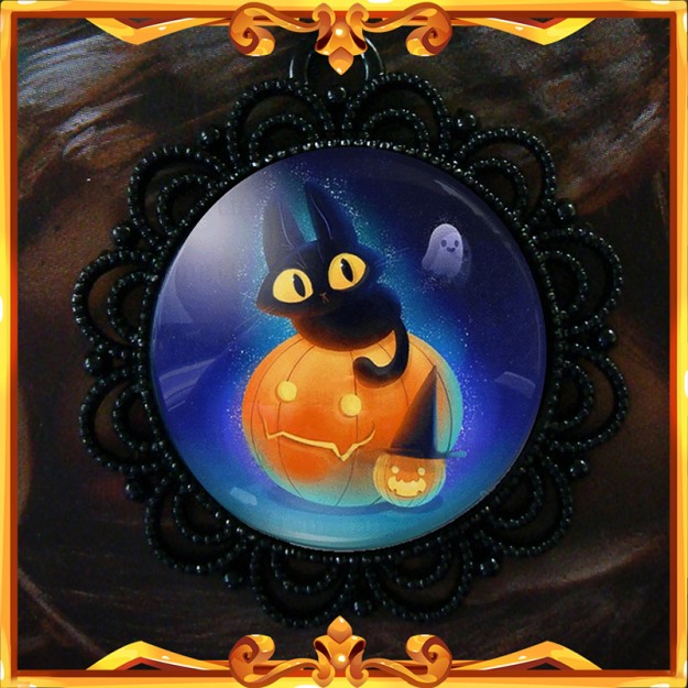 Collier "Little Halloween" Médaillon Gothique avec petit Chat Noir